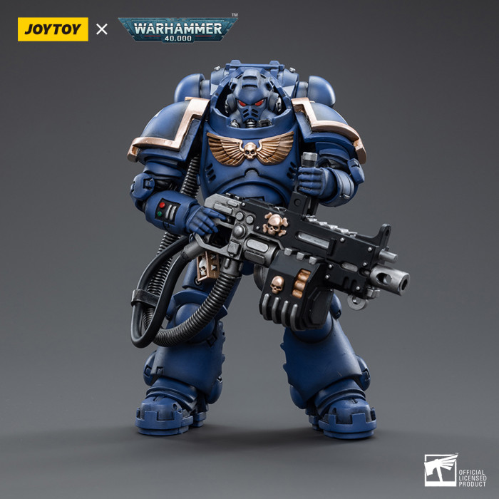 JOYTOY Warhammer 40k 1: 18 Ultramarines Heavy Intercessor