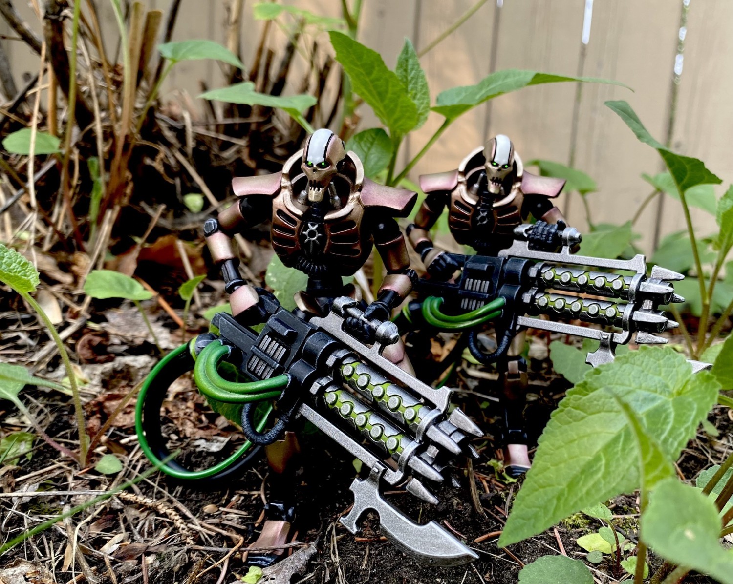 JOYTOY Warhammer 40k 1: 18 Necrons Szarekhan Dynasty