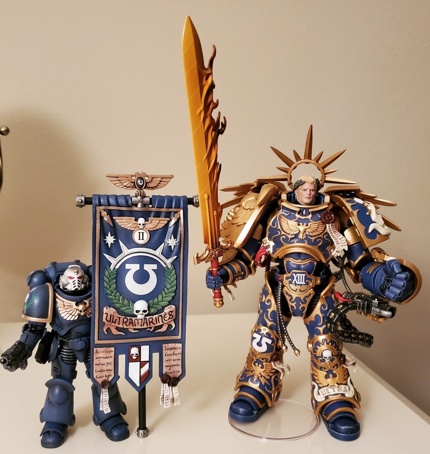 JOYTOY JT6342 Warhammer 40k 1: 18 Ultramarines Primarch Roboute Guilliman