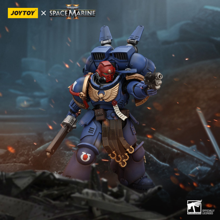 JOYTOY Warhammer 40k Space Marine 2 1: 18 Ultramarines Lieutenant Titus ...