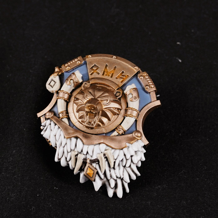 space wolves shield